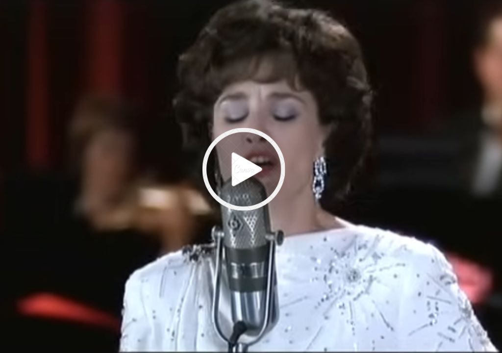 Patsy Cline - Sweet Dreams - OldiesClassic