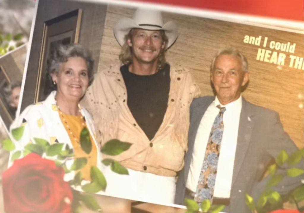 Where Her Heart Has Always Been - Alan Jackson - OldiesClassic