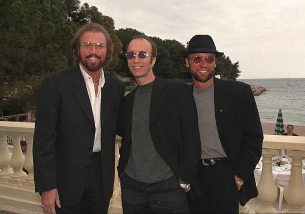 Bee Gees - Smoke And Mirrors - OldiesClassic