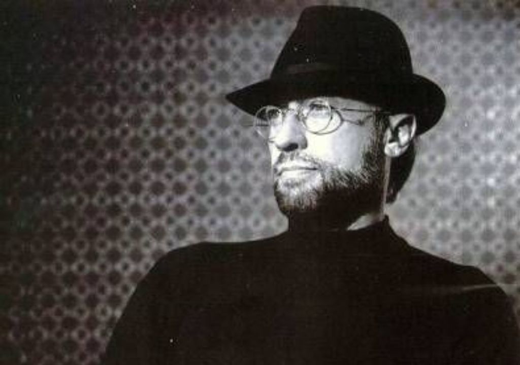 In Memory of Maurice Gibb 1949 - 2003 - OldiesClassic